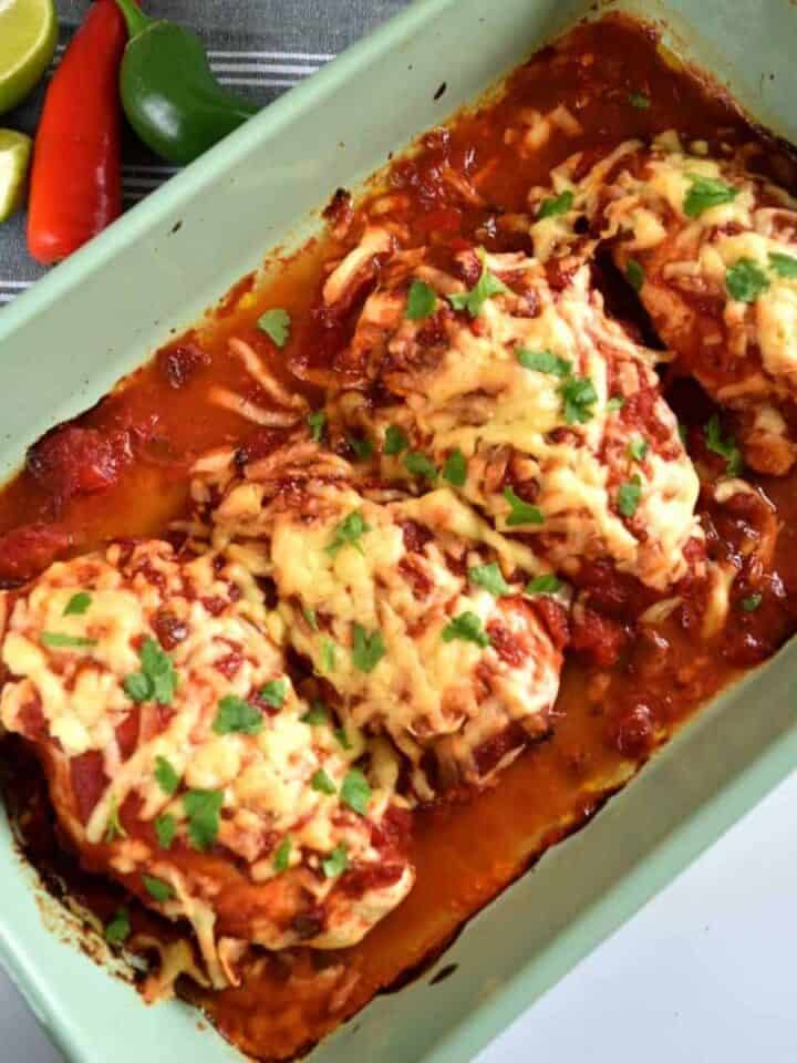 Chicken Marsala Without Wine - Easy Chicken Dinner! - Hint of Healthy