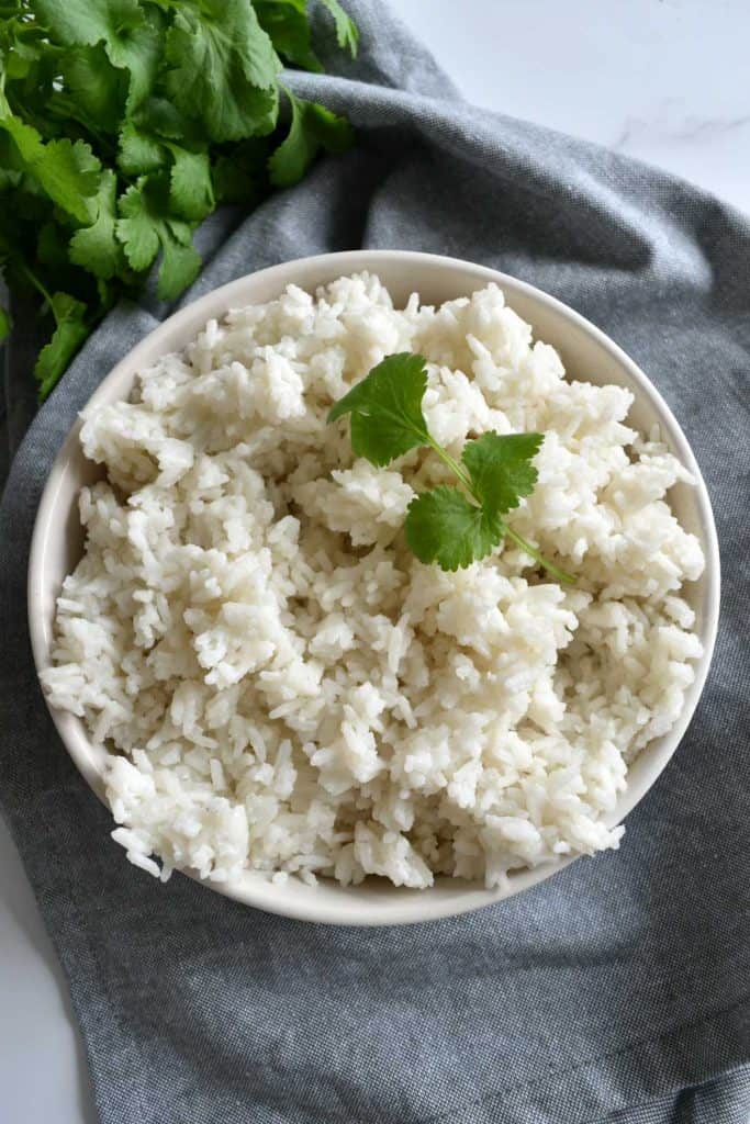 Perfect Fluffy Thai Coconut Rice (Stovetop method) - Hint of Healthy