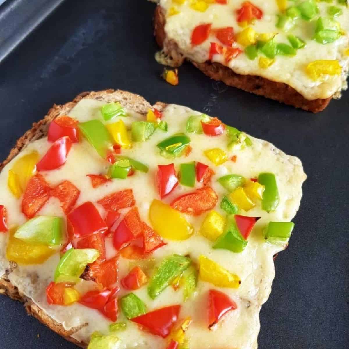Chilli Cheese Toast {Easy & Tasty} - Hint of Healthy