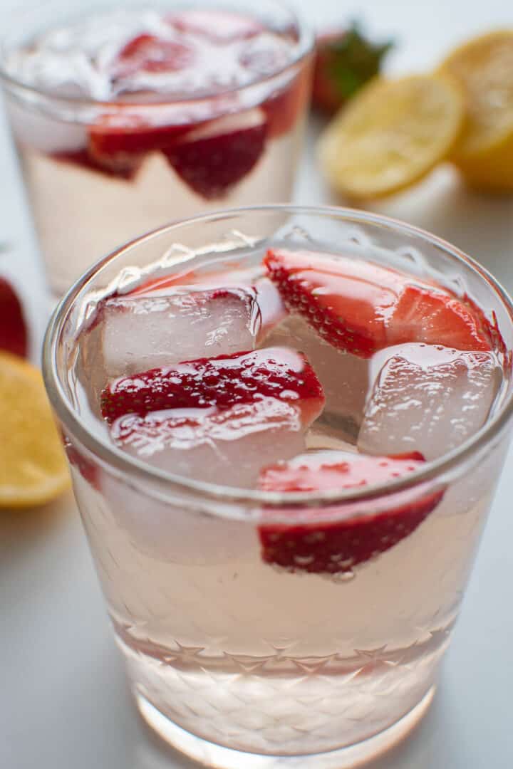 Easy Rose Spritzer - Pink Summer Cocktail - Hint of Healthy