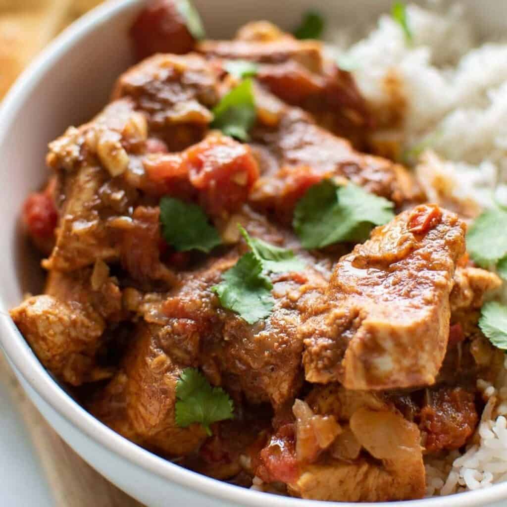 Easy Instant Pot Chicken Curry (30 Min Recipe) - Hint of Healthy