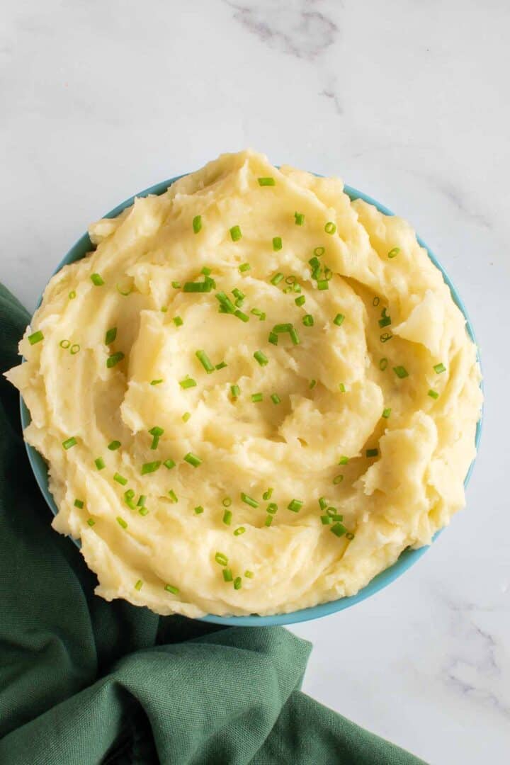 The Best Creamy Whipped Potatoes - Hint of Healthy