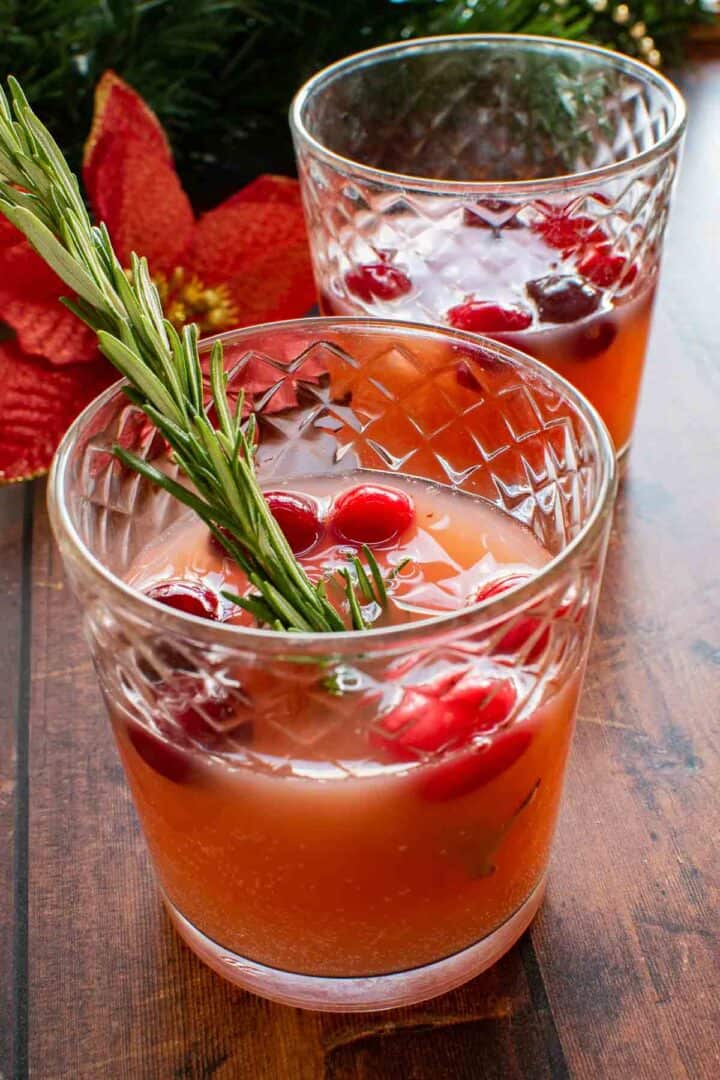 The Best Christmas Morning Punch - Hint of Healthy