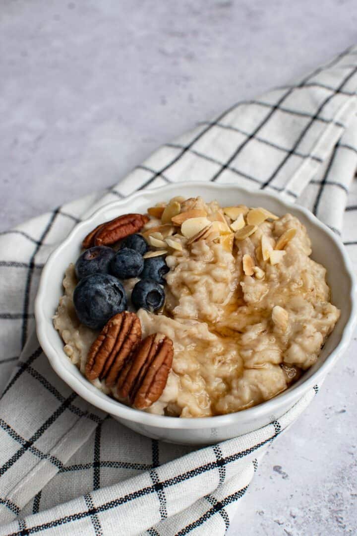 Slow Cooker Porridge - Hint of Healthy